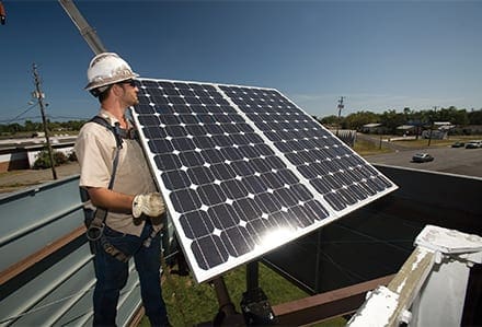 Grid tied solar power billboards | Billboard Insider™