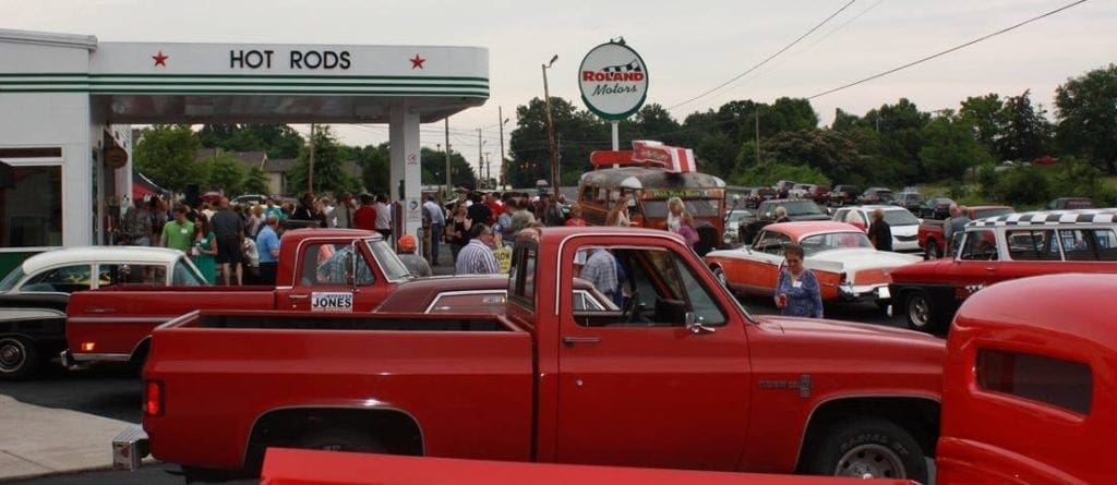 garage 2 | Billboard Insider™