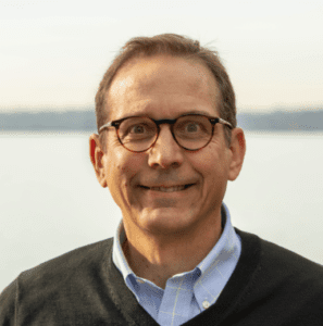 Dave Headshot | Billboard Insider™