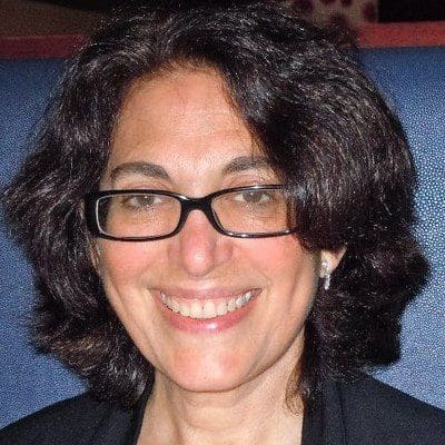 debbie thompson | Billboard Insider™