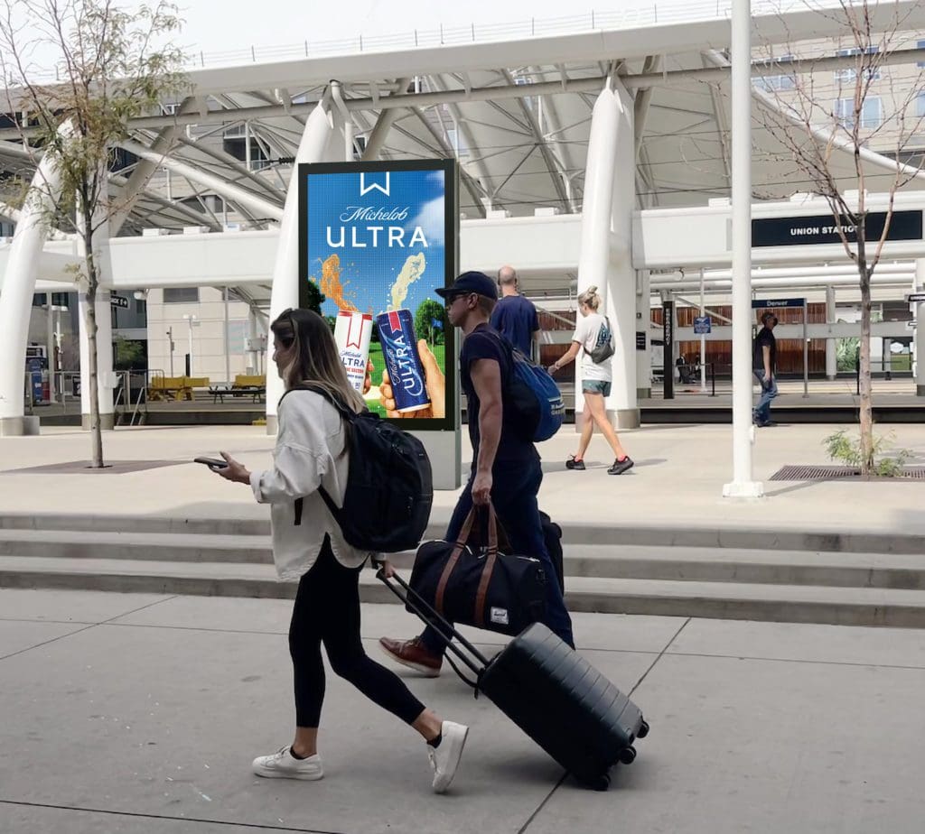 Vistar Media Inks Deal With Lamar For New Digital OOH Network Across ...