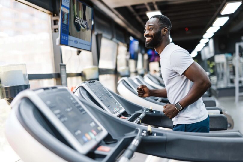 Zoom Media Partners with VIOOH to Expand GymTV | Billboard Insider™