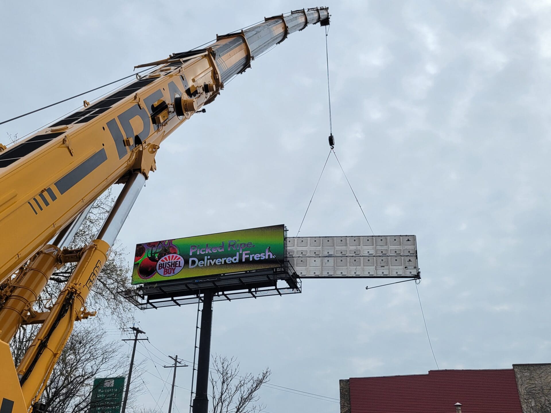 Billboard Insider’s Updated Contractor List 2026 | Billboard Insider™